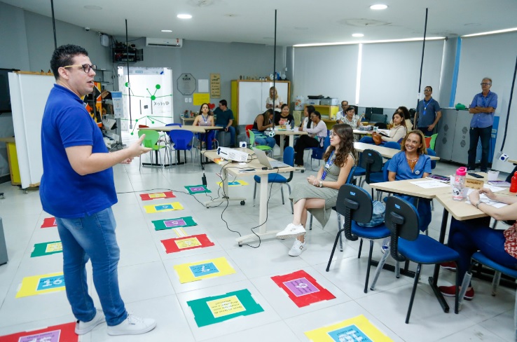 Educação reforça preparação de educadores para auxiliar nos exames do ...